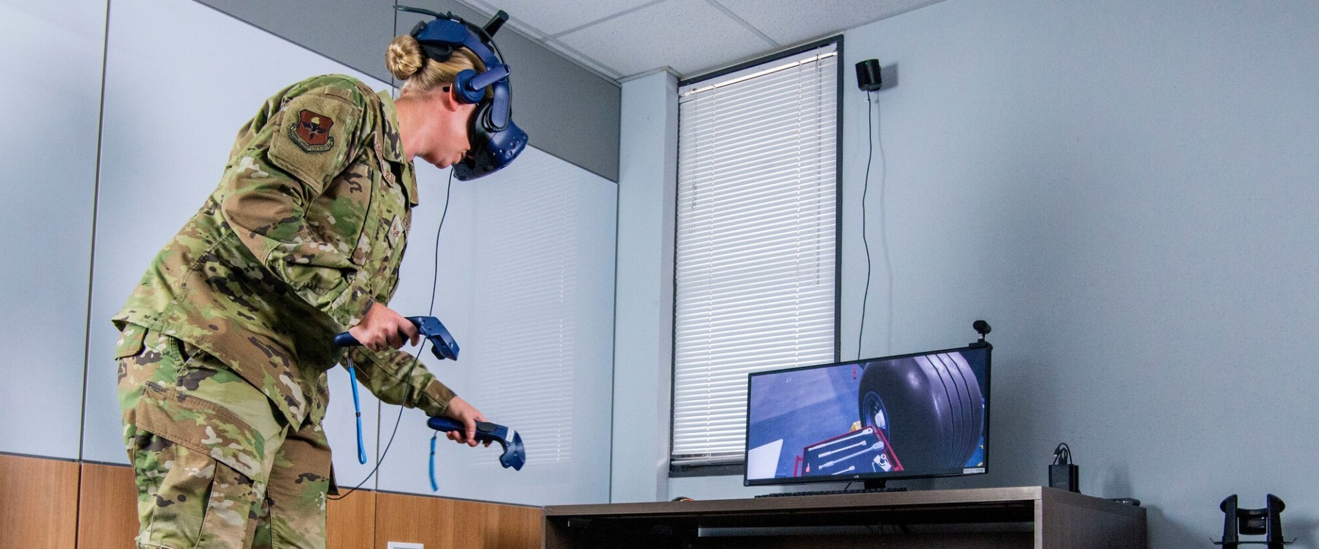 Exploring the Use of Virtual Reality in the Military Field